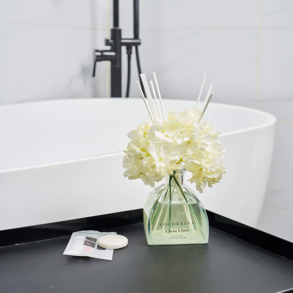 COCORRÍNA Clean Linen Simple Luxe Reed Diffuser Set